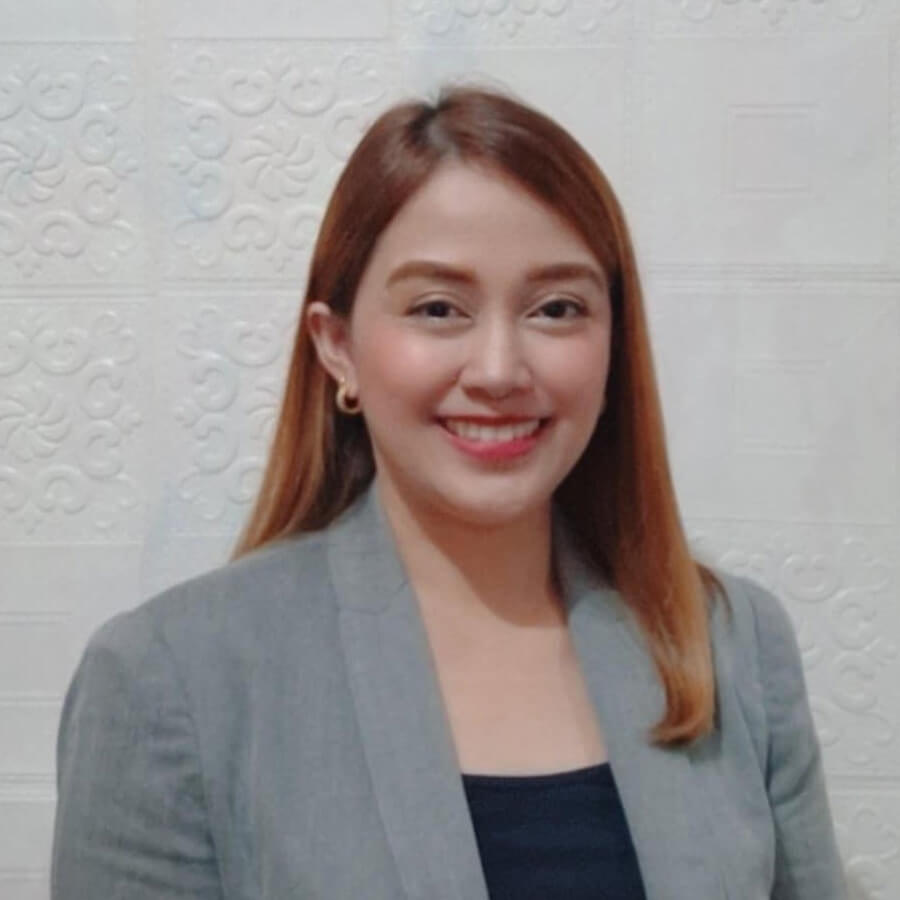 Abigael Bravo - Esencia Wealth